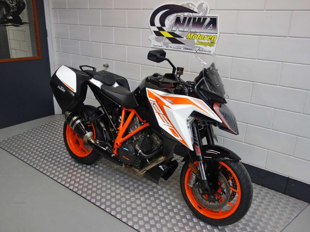 KTM 1290 SUPER DUKE GT - NIWA motoren